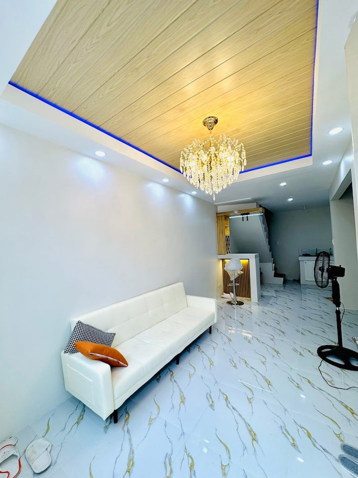 Newly Modified Townhouse In Lancaster - Cavite City