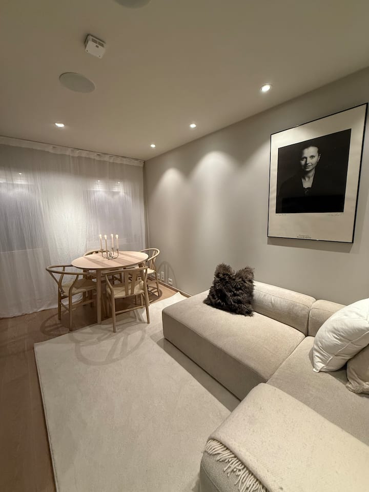 Lys Og Moderne Leilighet På Elverhøy – Nær Sentrum - Tromsø