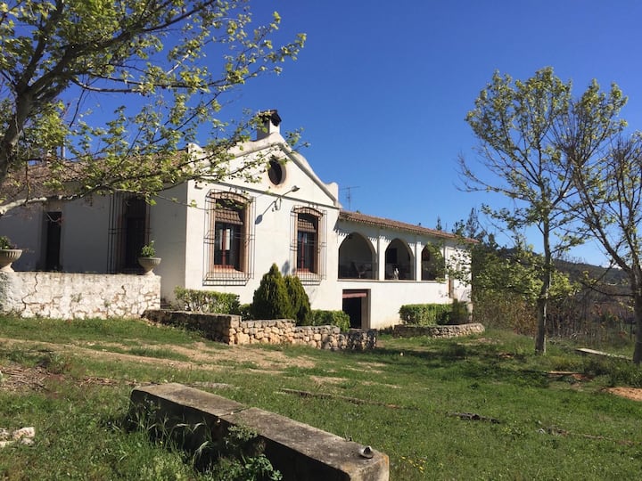 Masía Con Piscina A 50 Minutos De La Playa - Bañeres