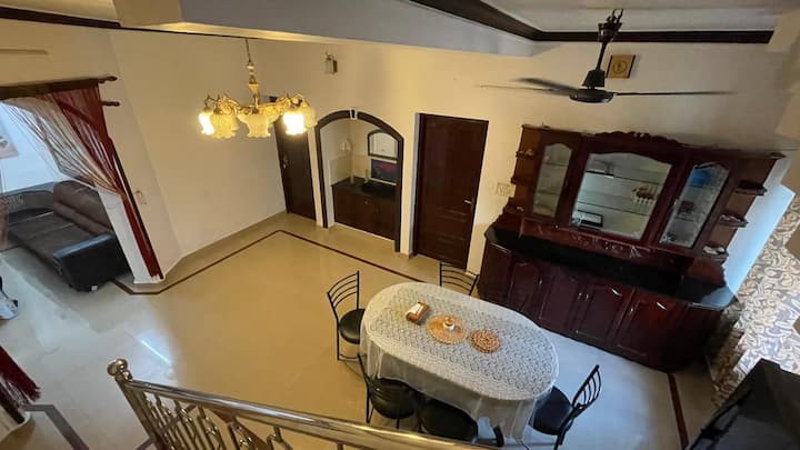 Peaceful Homestay Near Lulu Mall & Amrita Hospital - 고치