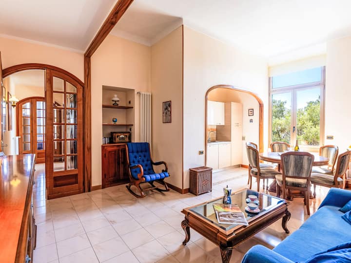 Casa Del Mare By Interhome - Imperia