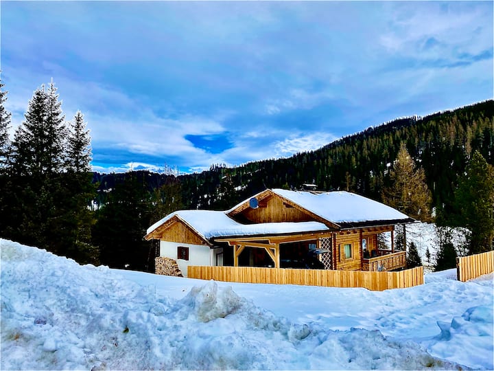 Almhaus Zirbenheim Nicolina - Österrike