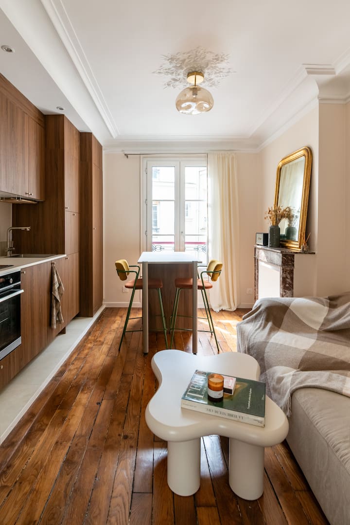 Charmant 2 Pièces Dans Le 18e - Sacré-Cœur de Paris