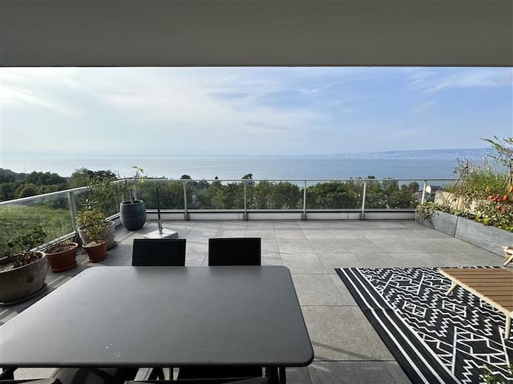 T4 - 80m2 - Terrasse Panoramique Vue Lac - Évian-les-Bains