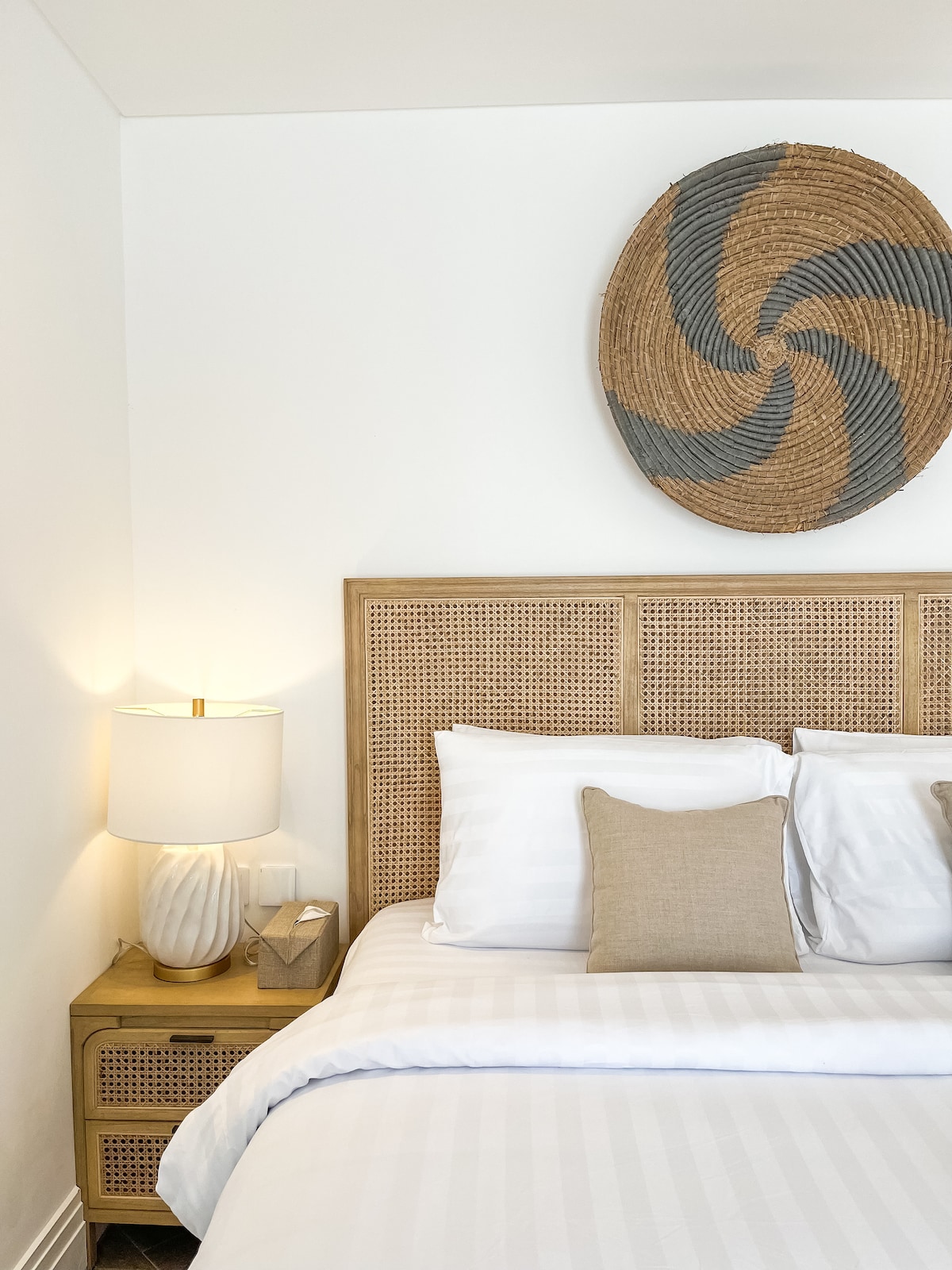 Modern Sanctuary– Luxury 3BR Escape in Berawa - Houses for Rent in Kuta ...