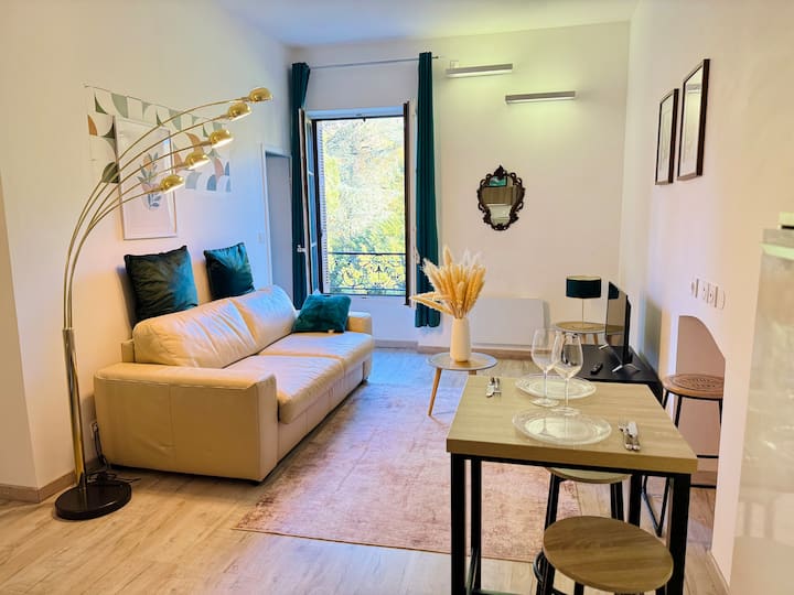 Le 403 Du Bernascon - Centre, Thermes & Calme - Lac du Bourget