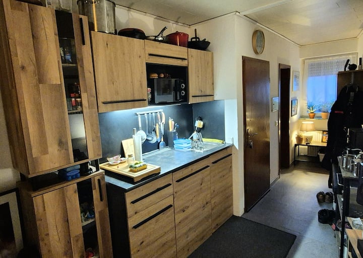 Kleine 2 Zkb Wohnung Für Paare Oder Alleine. - Trier