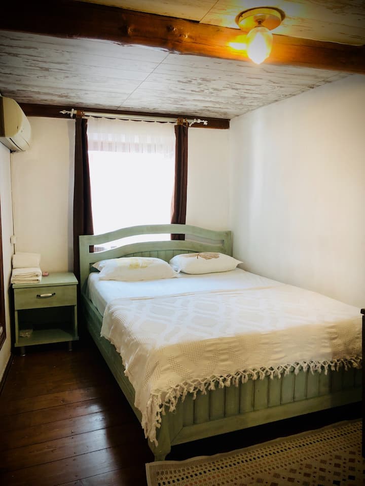 Ateş'in Konuk Evi-oda2 - Ayvalık