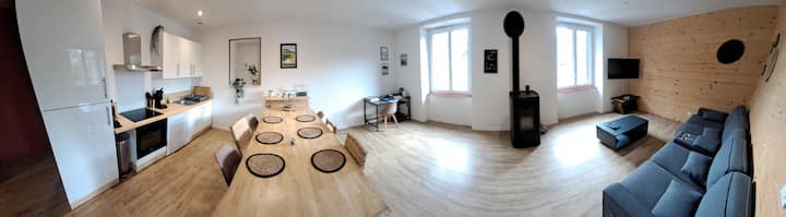 Appartement De La Vieille Tour Gite 3 éToiles - Murol