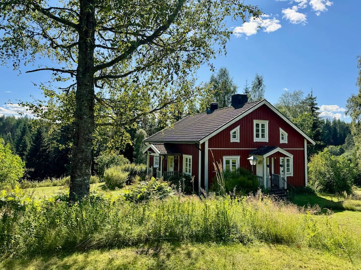 Lilla ÄLva – Cozy Forest Home In Sweden - Filipstad