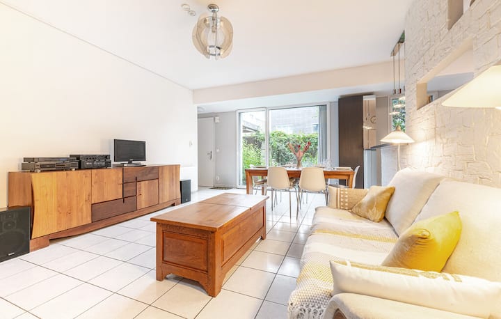 Charmante Maison De Ville - 6 Couchages - Wifi - Carquefou