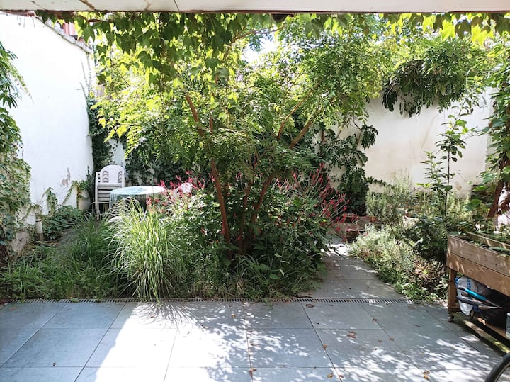 Little Jungle In Gent - Ghent (Belgium)