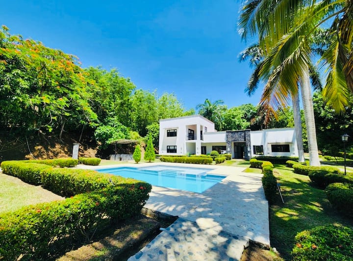 Casa De Campo A 10 Min Del Pueblo Santa Fe 20pax - Santa Fe de Antioquia