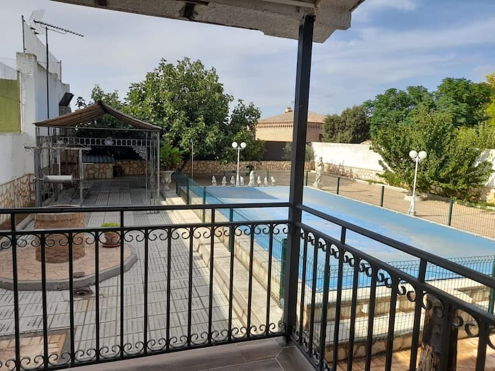 Los Abuelos De Guadamur - Toledo