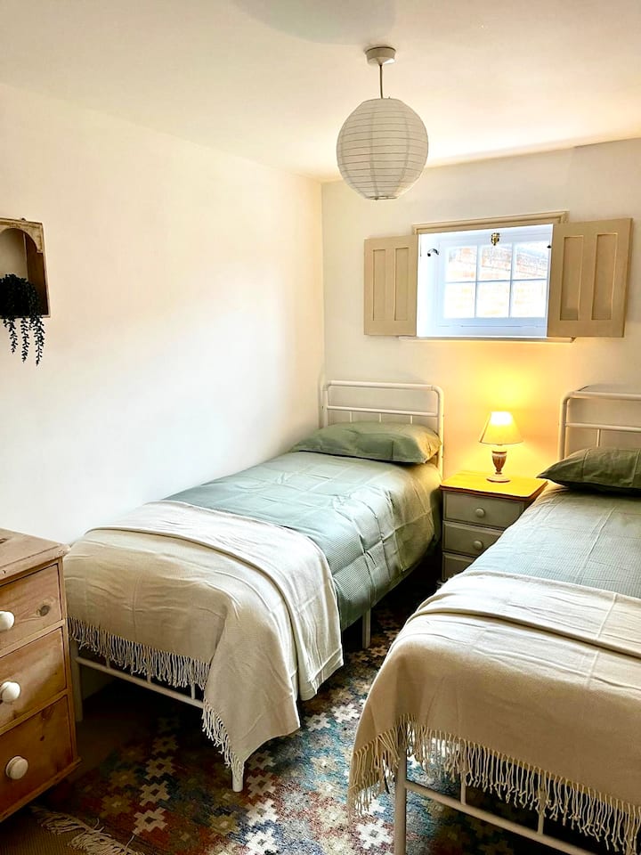 Charming Coastal Retreat In Burnham Overy! - Holkham