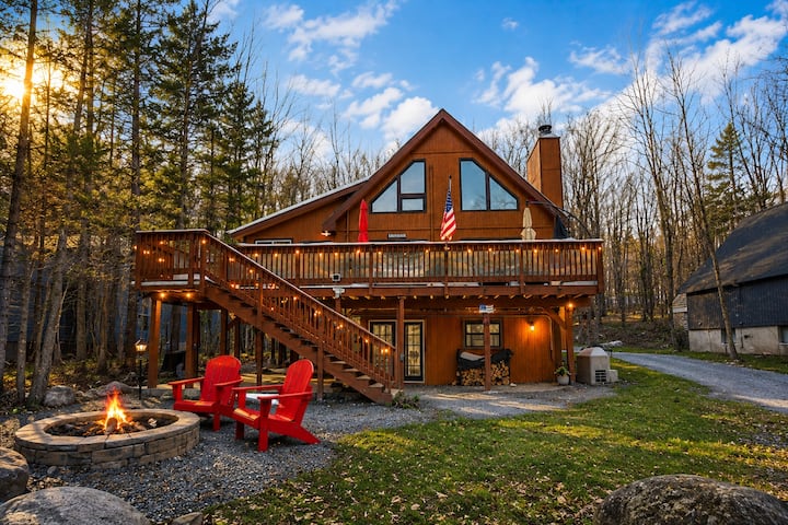All-season 4br Pocono Chalet | Walk To Lake & Ski - Lake Ariel