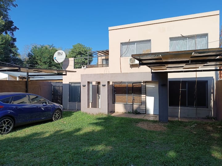 Dúplex Muy Amplio Y Luminoso En Ituzaingó, Ctes - Ituzaingó