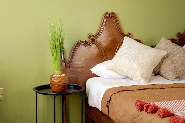 Amplia, Cómoda Y Bien Ubicada | Casa Colibrí - Aguascalientes