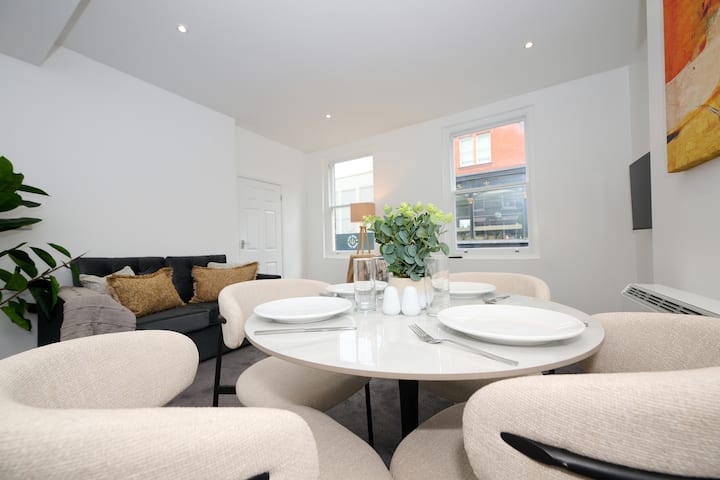 Centrally Located Bedford Flat 1b - Bedford