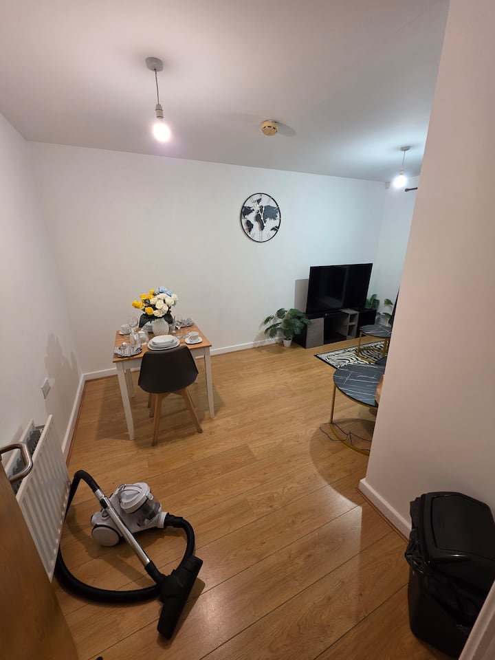 Heathrow Airstay - Your Ideal Retreat - Hounslow