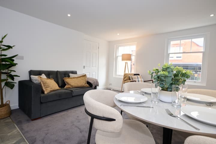 Modern Town-centre Stay 1c - Bedford