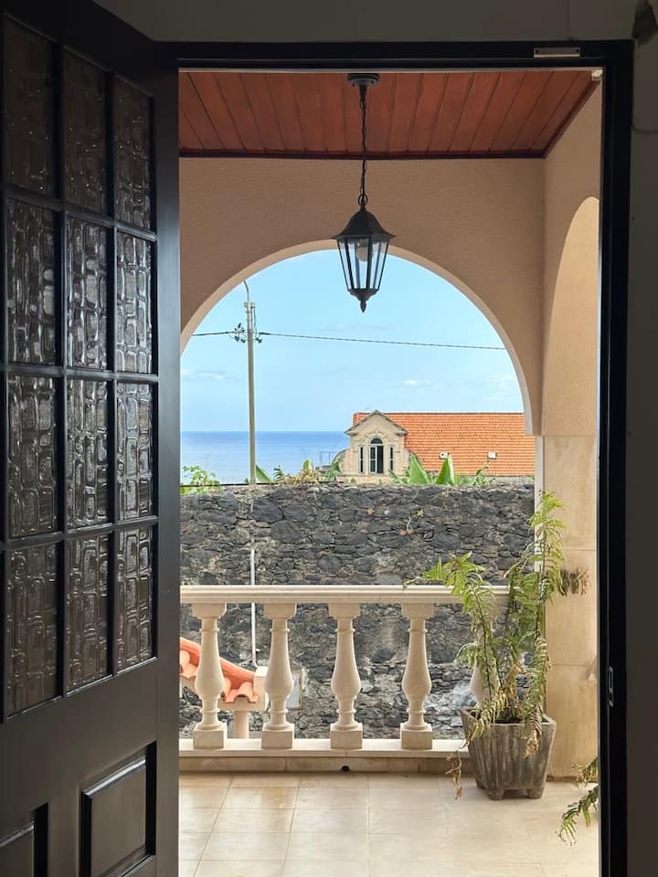 Casa Valhalla - Yellow Room - Fantastic Space - Funchal