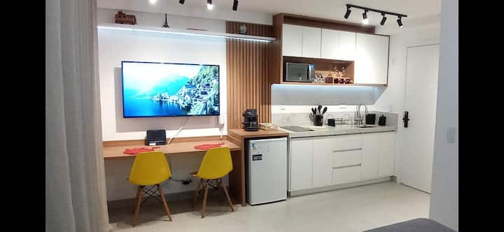 Studio 560 Metros Da Ufjf | Ar, Garagem, Wi-fi - Juiz de Fora