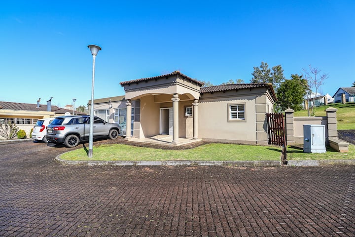 Perfect Family Getaway - George