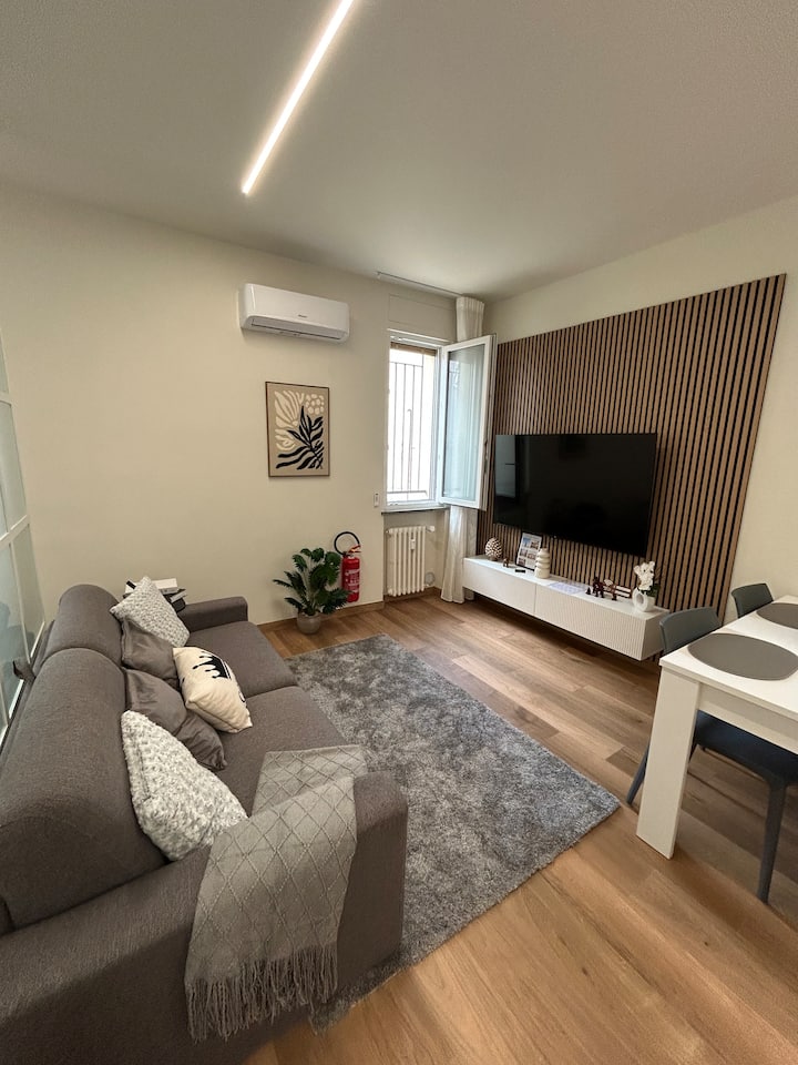 Corona Dei Sogni Relax E Stile Nel Cuore Di Novara - Novara