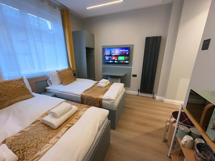 Modern Brand New Apartment In Camden - Camden Town - London