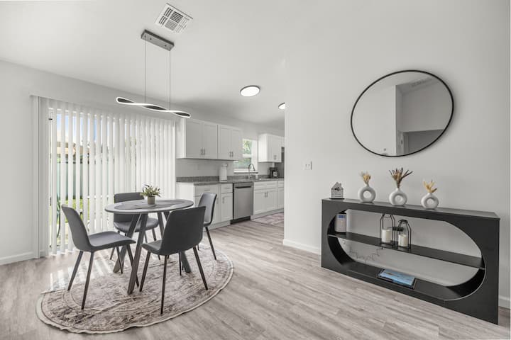 Home Seven Fourteen - Ocala, FL