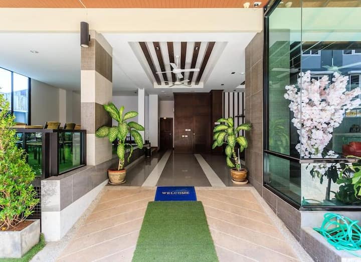 Doze Bangla Hotel - Patong Beach