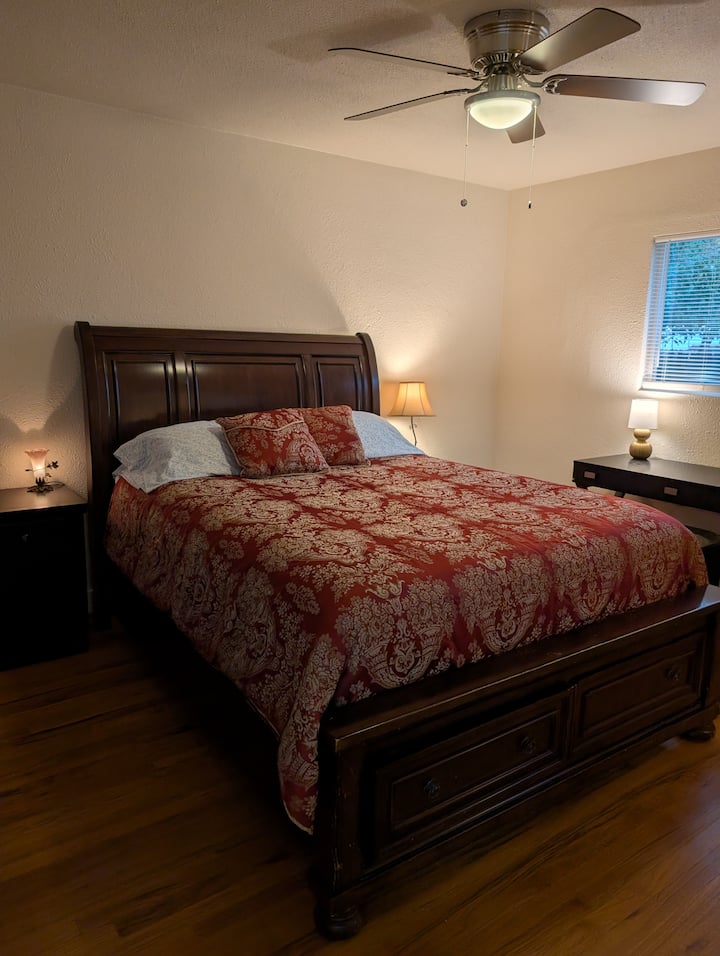 Healing Garden Cottage
Peaceful Pet-friendly Haven - Modesto, CA