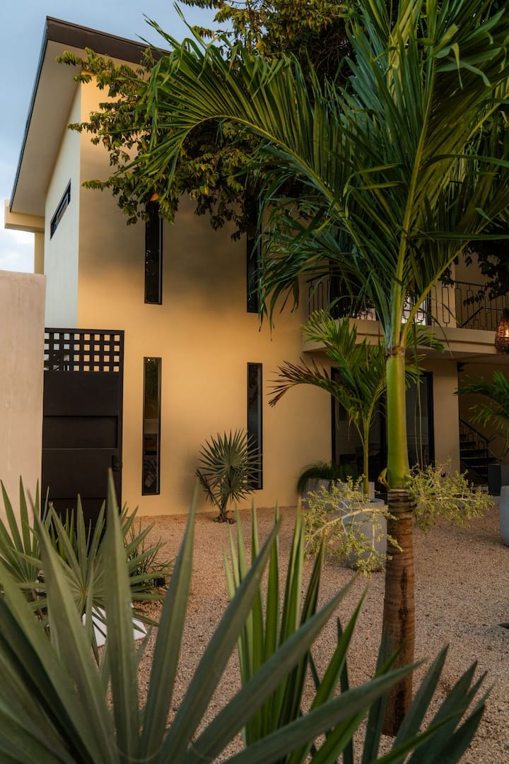 Surf, Sun And Relax Apartment At Tamarindo — Ap2 - Tamarindo