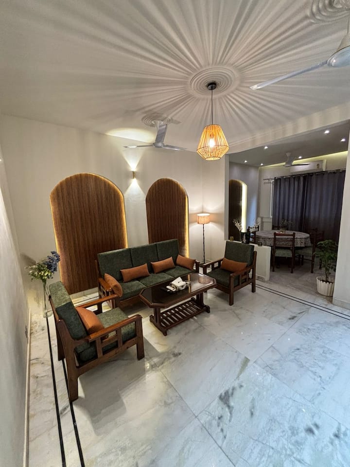 Avocados 2bhk Couple Friendly Apartment - Új-Delhi
