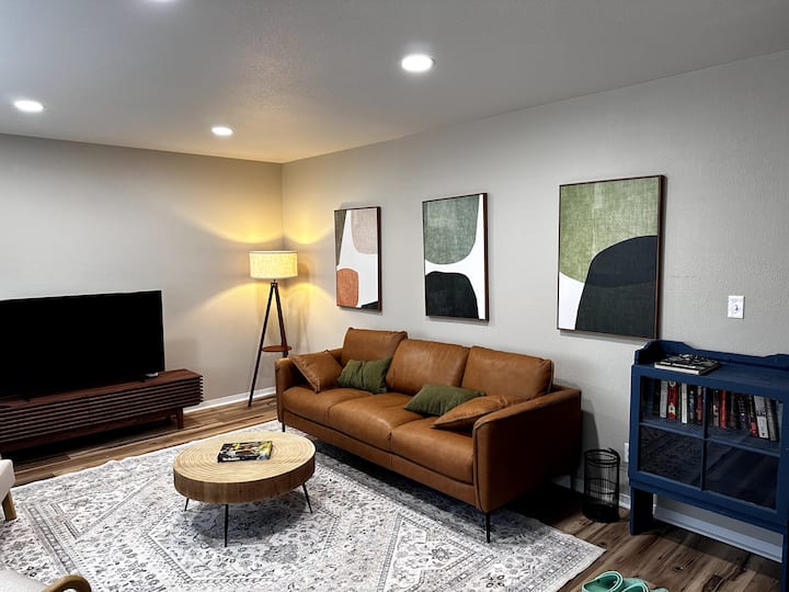 Tailgate Central-stadium Steps Away. - Fort Collins, CO