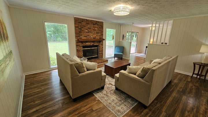 North Macon Retreat 4br + Office, Garage, Private - Macon, GA
