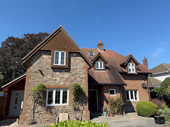 Stunning 4 Bed House In Abbots Leigh, Bristol - Bristol