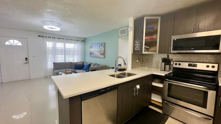 3br 2ba Near Nova, Hard Rock, Port-everglade, Fll - Davie, FL