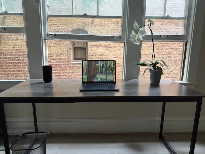 Modern Studio In Central San Francisco - San Francisco, CA