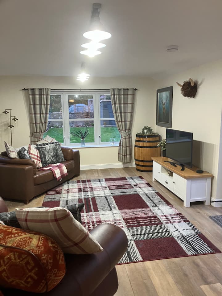 Pet Friendly Cottage In The Heart Of Ballater - Ballater