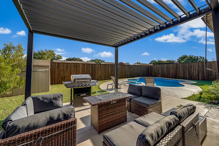 Alo Paradise | Family Escape W/ Pool & Fire Pit - The Colony, TX