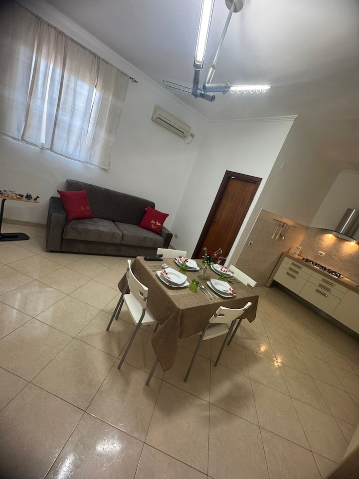 Casa Vacanze Nunù Nel Cuore Del Centro Storico - Naples