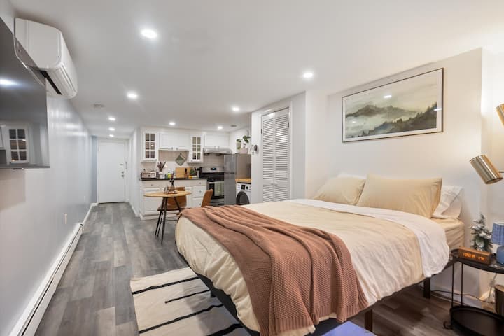 Cozy 1bd With Spacious Outdoor Patio - Jersey