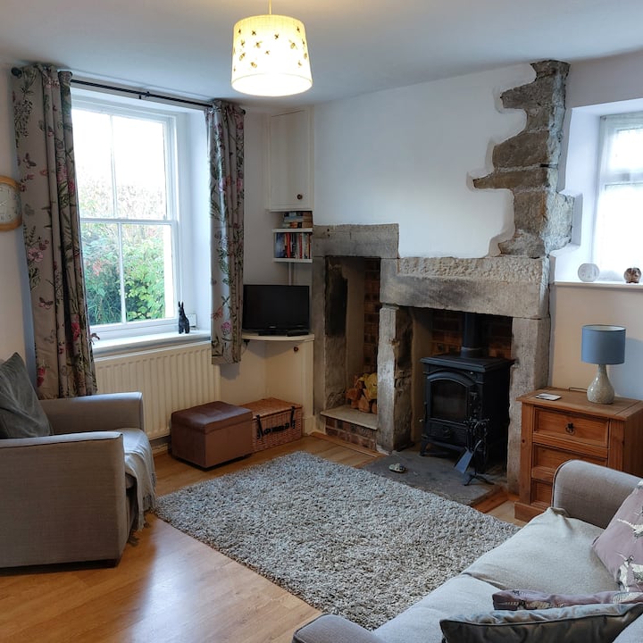 Cosy Cottage Set In The Quiet Village Of Papcastle - Cockermouth