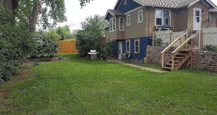 Separated Duplex On Main Street - Rapid City, SD