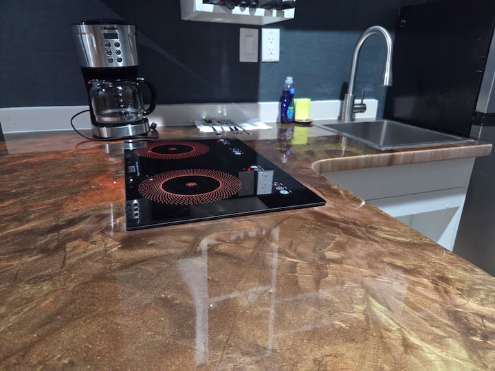 Welcome To Our Studio. - Rockford, IL