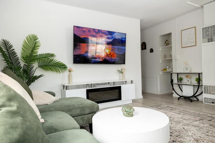 Spacious 3 Bedroom! Fresh Remodel! Great Location! - Winnemucca, NV