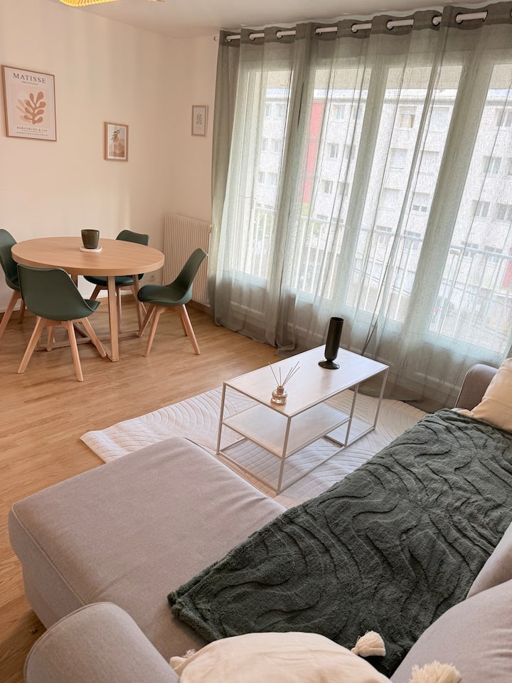 Appartement «&nbsp;L’entre-cœur&nbsp;» Proche Autoroute - ibis Orléans Nord Saran