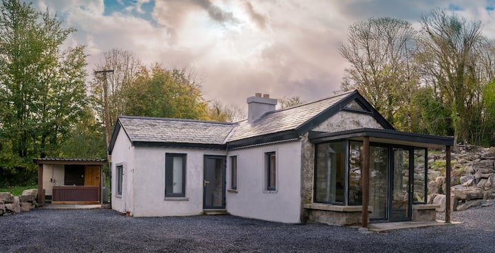 Lakelands Cottage - Killaloe